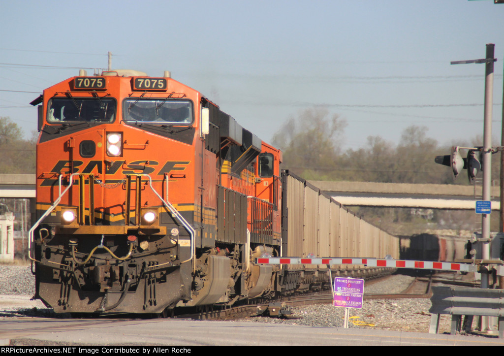 BNSF 7075